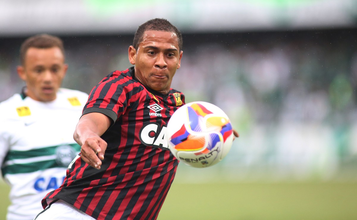 Qualidade x peso: prós e contras para a possível contratação de Walter ...