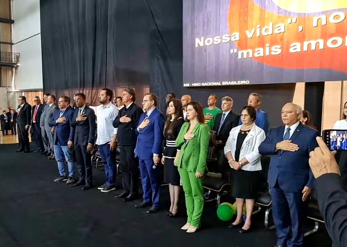 Jair Bolsonaro participa de evento com evangélicos no Rio de Janeiro ...