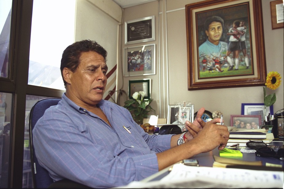 Deputado Roberto Dinamite e sua homenagem a Waldir Pereira, o Didi | Ancelmo Gois | O Globo