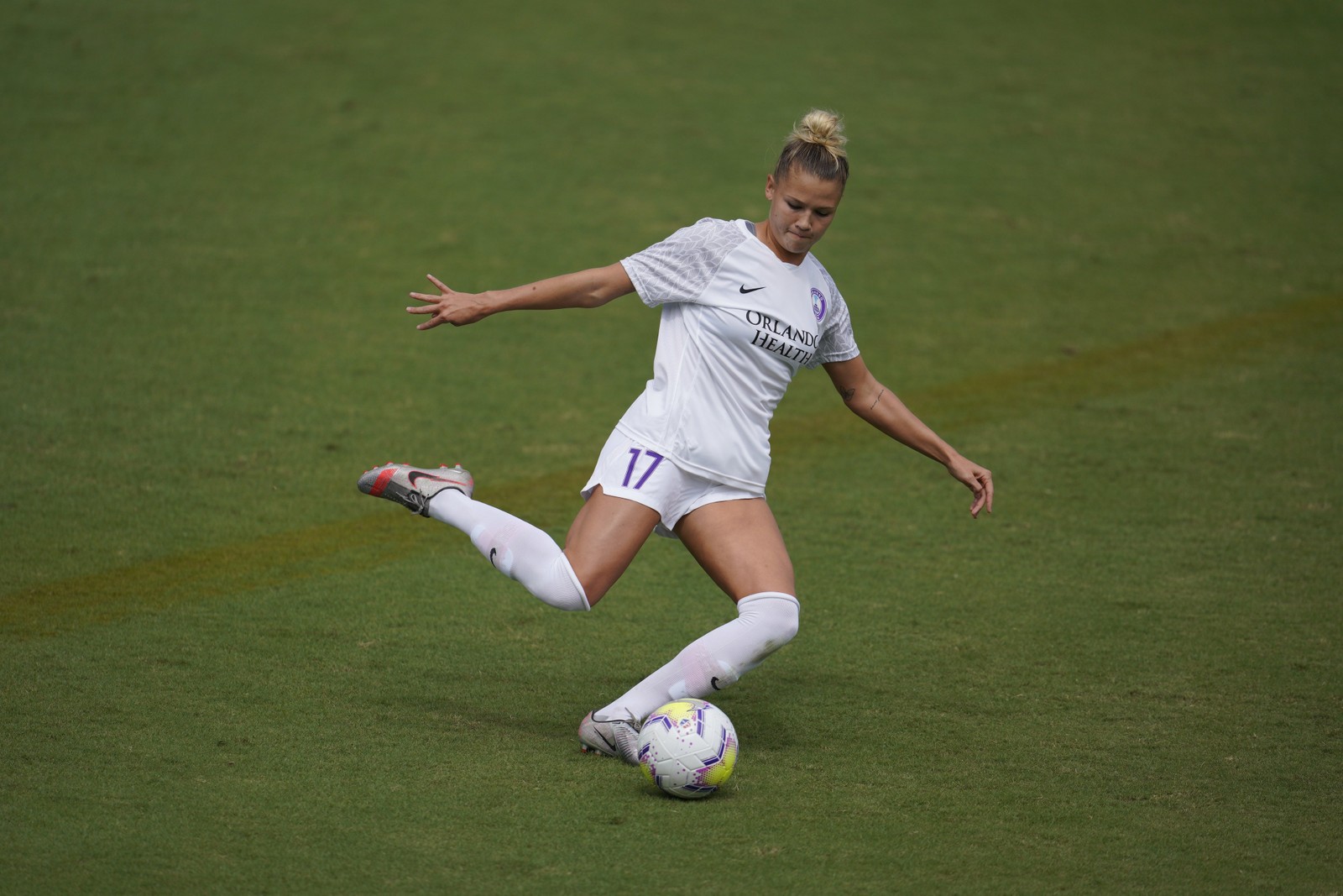 Nova namorada de Marta, Carrie Lawrence disputa posição no Orlando ...