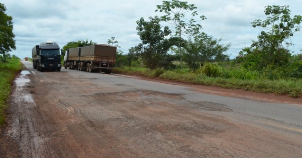 G1 - Obra em trecho da BR-364, em RO, para por causa das chuvas, diz ...