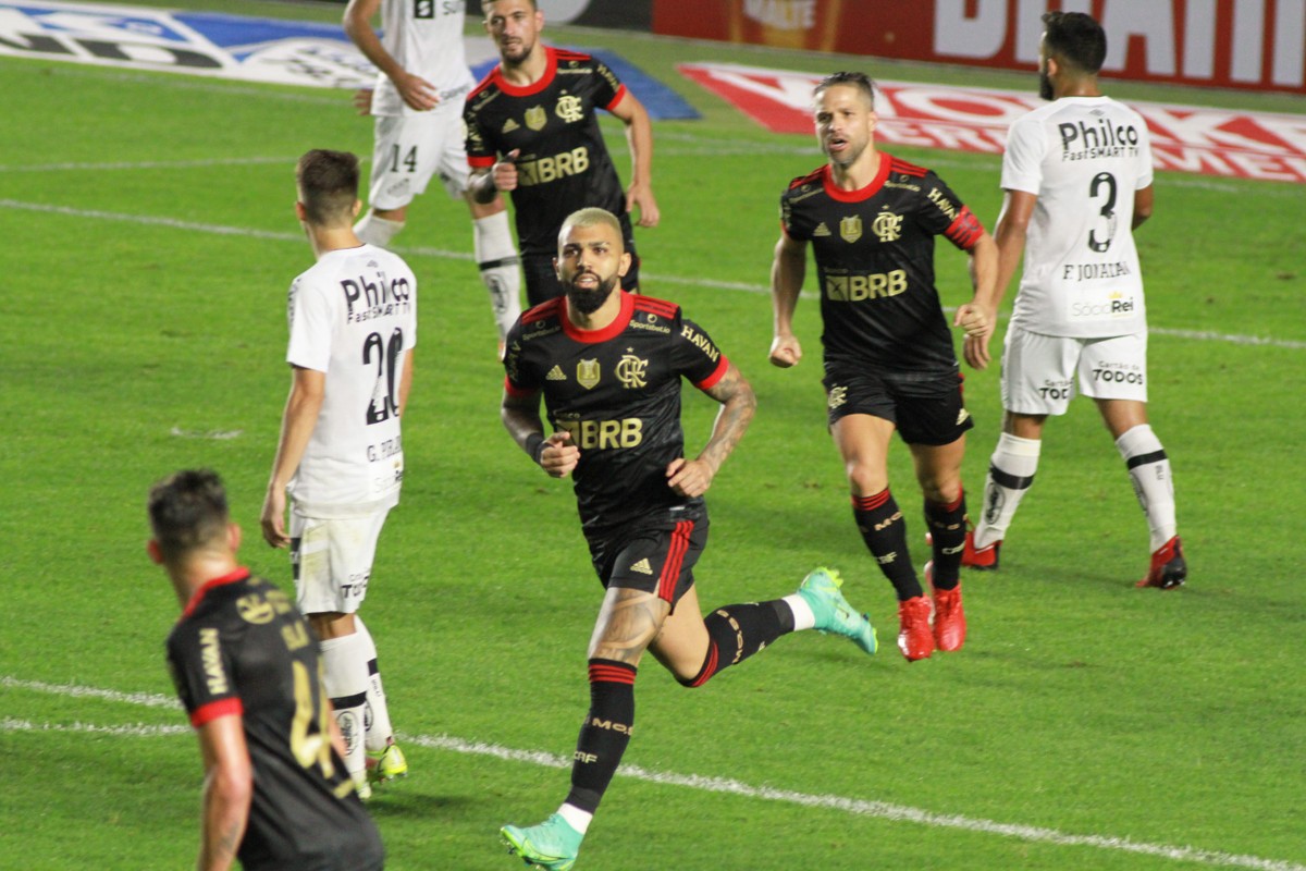 Atuações do Flamengo: Gabigol faz três e dá show na goleada; Michael e ...