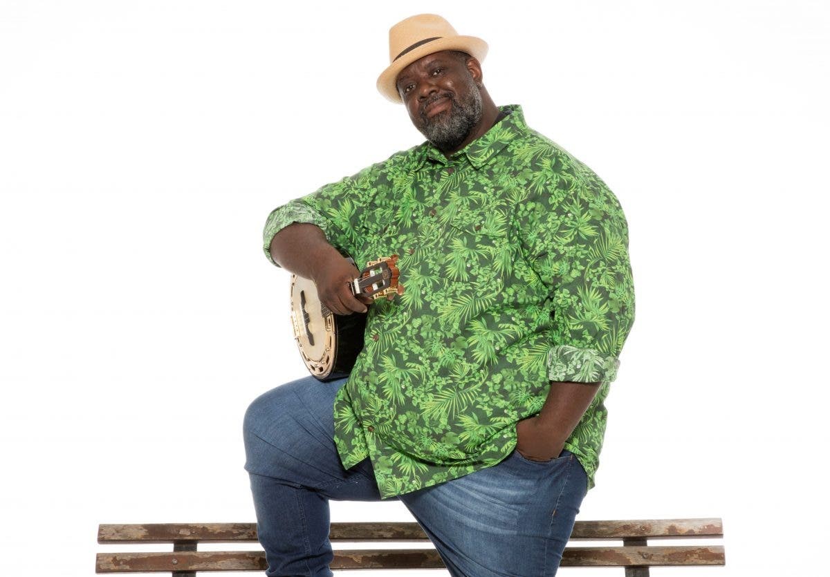 Péricles lança EP 'Retrô', com hits antigos gravados em lives, enquanto ...