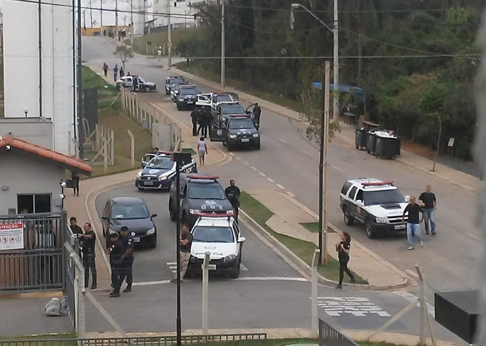 Polícia Civil Cumpre Mandados Em Sorocaba Durante Operação Em Combate A