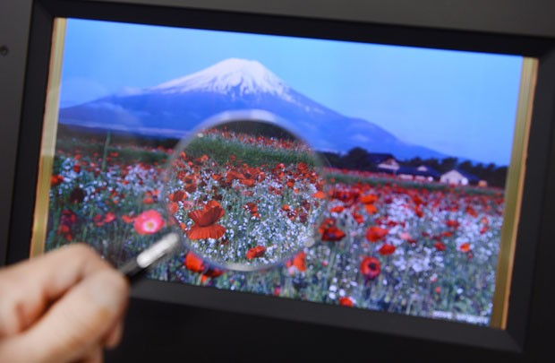 G1 - Sharp apresenta nova tecnologia de tela de altíssima definição ...