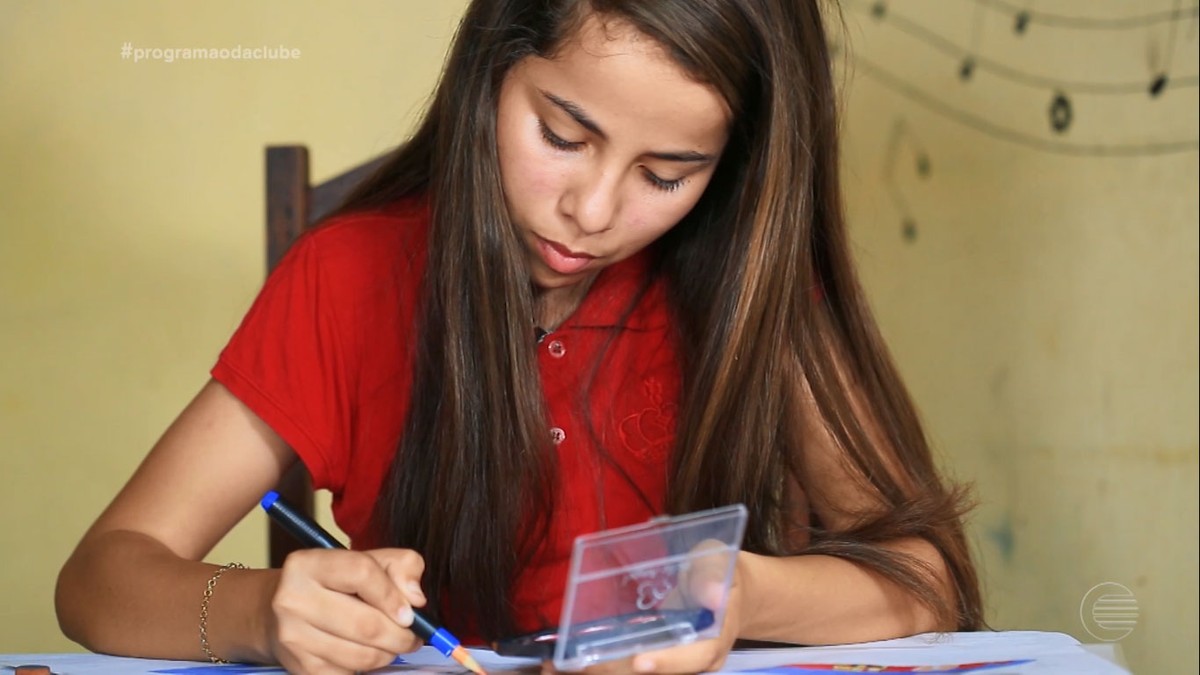 Jailane Silva arrasa nos desenhos e mostra seu talento no quadro Manda ...