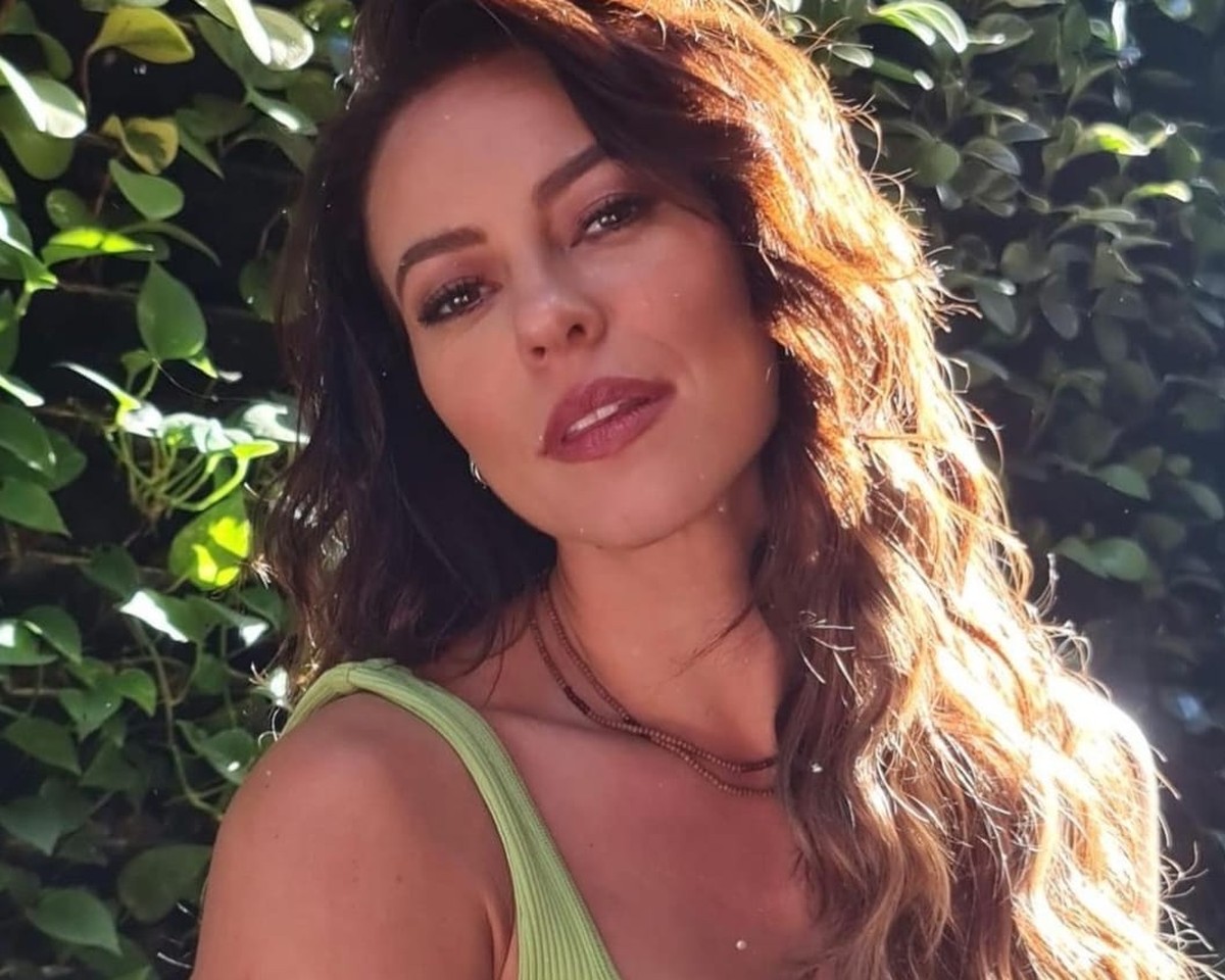 Paolla Oliveira sobre beleza: “Já passei por algumas situações chatas ...