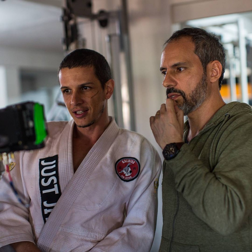 Rafael Losso, de 'O Outro Lado do Paraíso', defende garimpeiro Zé ...