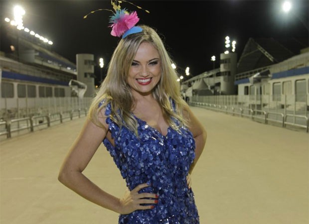 Saiba onde os famosos vão desfilar no Carnaval 2013 - Quem | Carnaval ...