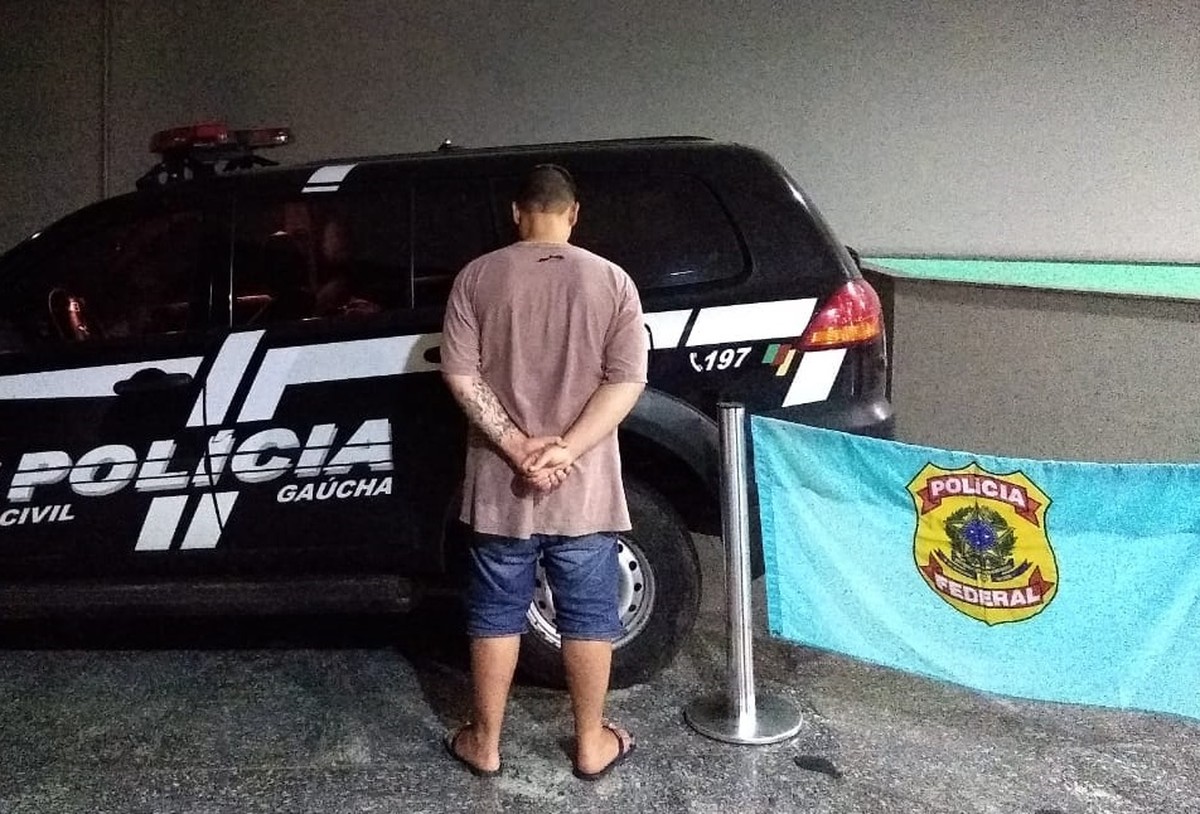 Homem é Preso Em Flagrante Dentro De Avião Por Agredir Companheira