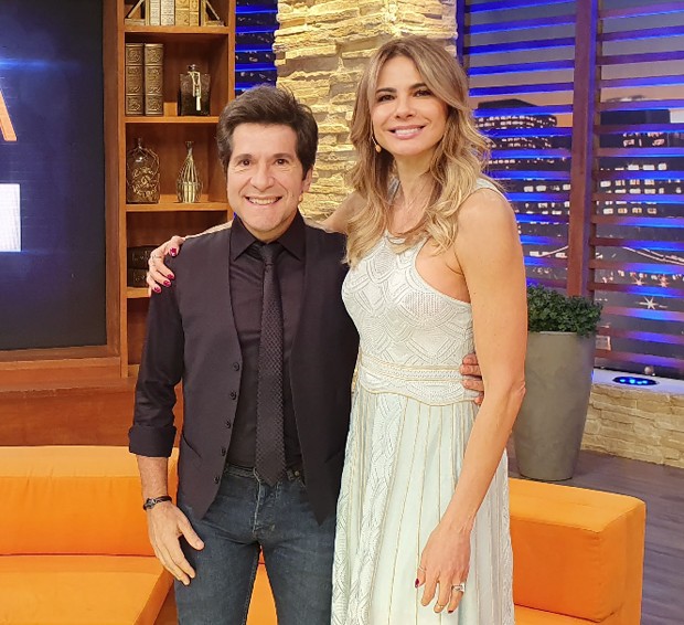 Daniel relembra saia-justa em cena romântica com Xuxa: Daniel relembra saia-justa em cena romântica com Xuxa: