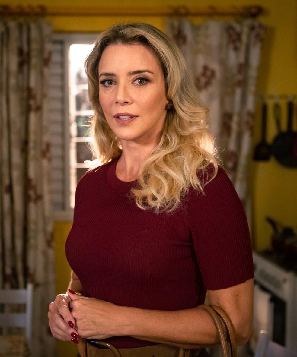 Christine Fernandes estreia em 'Malhação' e vive personagem ...