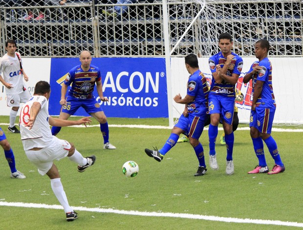 Washington marca duas vezes, e Atlético-PR se classifica às semifinais ...