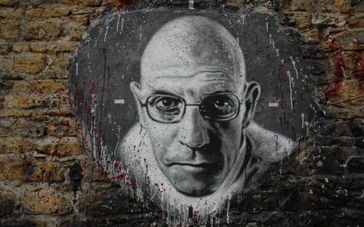 Michel Foucault: as ideias de poder e a filosofia do pensador francês ...