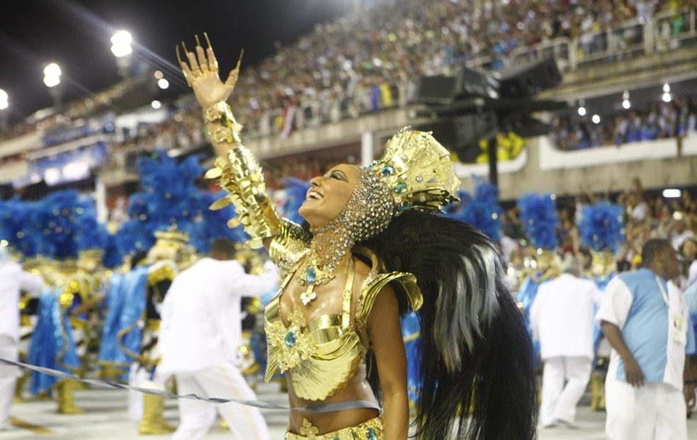 Sabrina Sato é elevada a rainha da Unidos de Vila Isabel no carnaval de ...