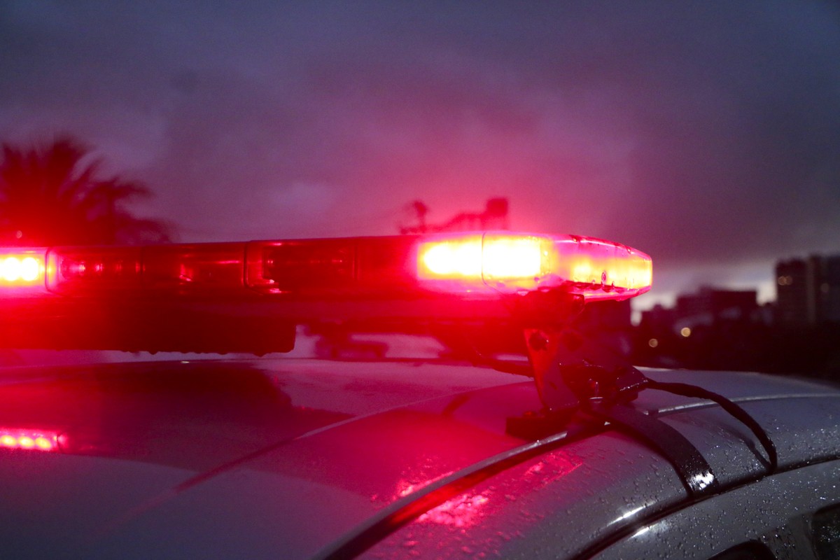 Segurança é Assassinado A Tiros Na Frente De Casa Na Zona Norte De