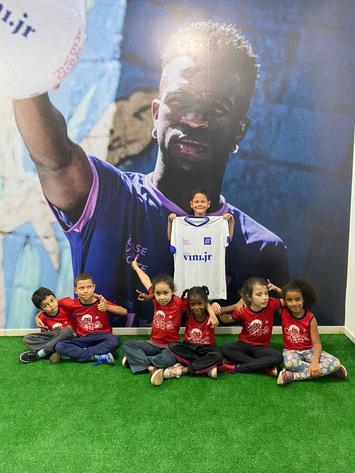 Instituto Vini Jr. vai premiar escola pública com melhor coreografia ...