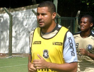 Faioli supera grave lesão e cadeira de rodas para 'recomeçar' no Rio ...