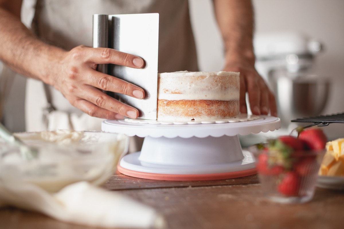 Confeitaria em casa: 7 itens essenciais para quem ama fazer doces ...