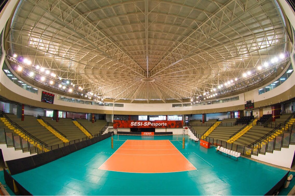 Sesi-SP inaugura ginásio com jogo diferente entre equipes do vôlei e ...