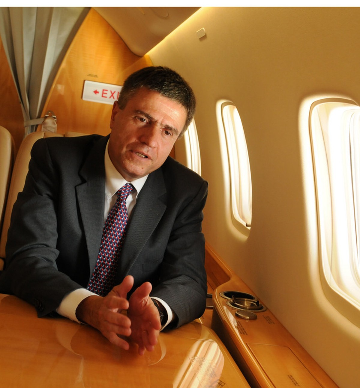 Embraer aposta no Legacy para ser líder na categoria | Empresas | Valor ...