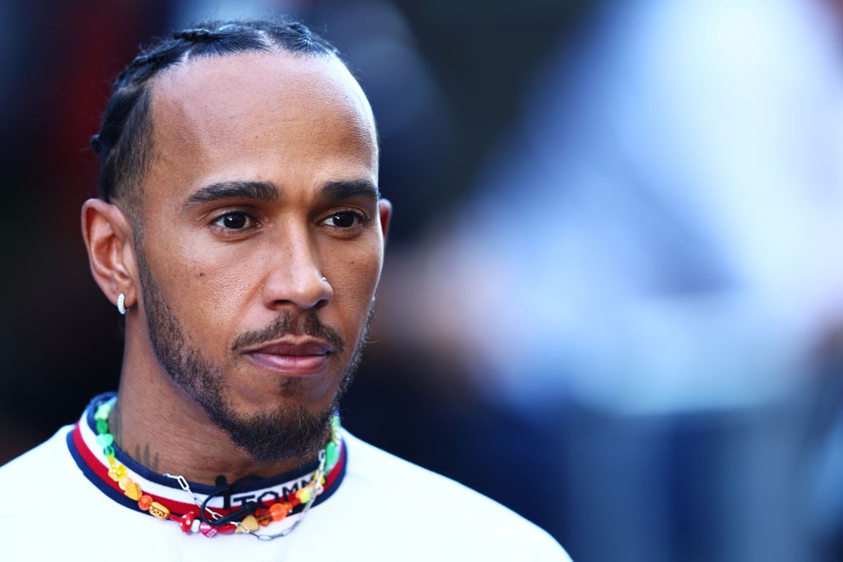 Lewis Hamilton detalha racismo sofrido na escola: "Traumatizante ...