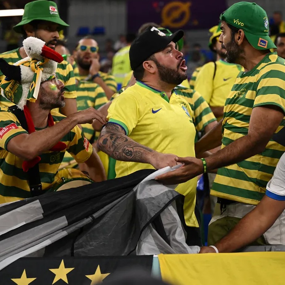 Gaviões não vê importância em discussão no Catar por causa de bandeira da torcida