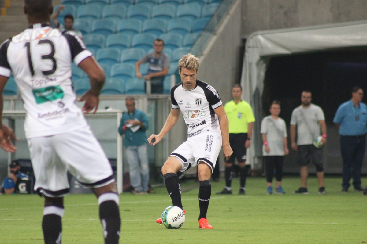 Preciso nos passes, Rafael Pereira reencontra Náutico na Série B ...