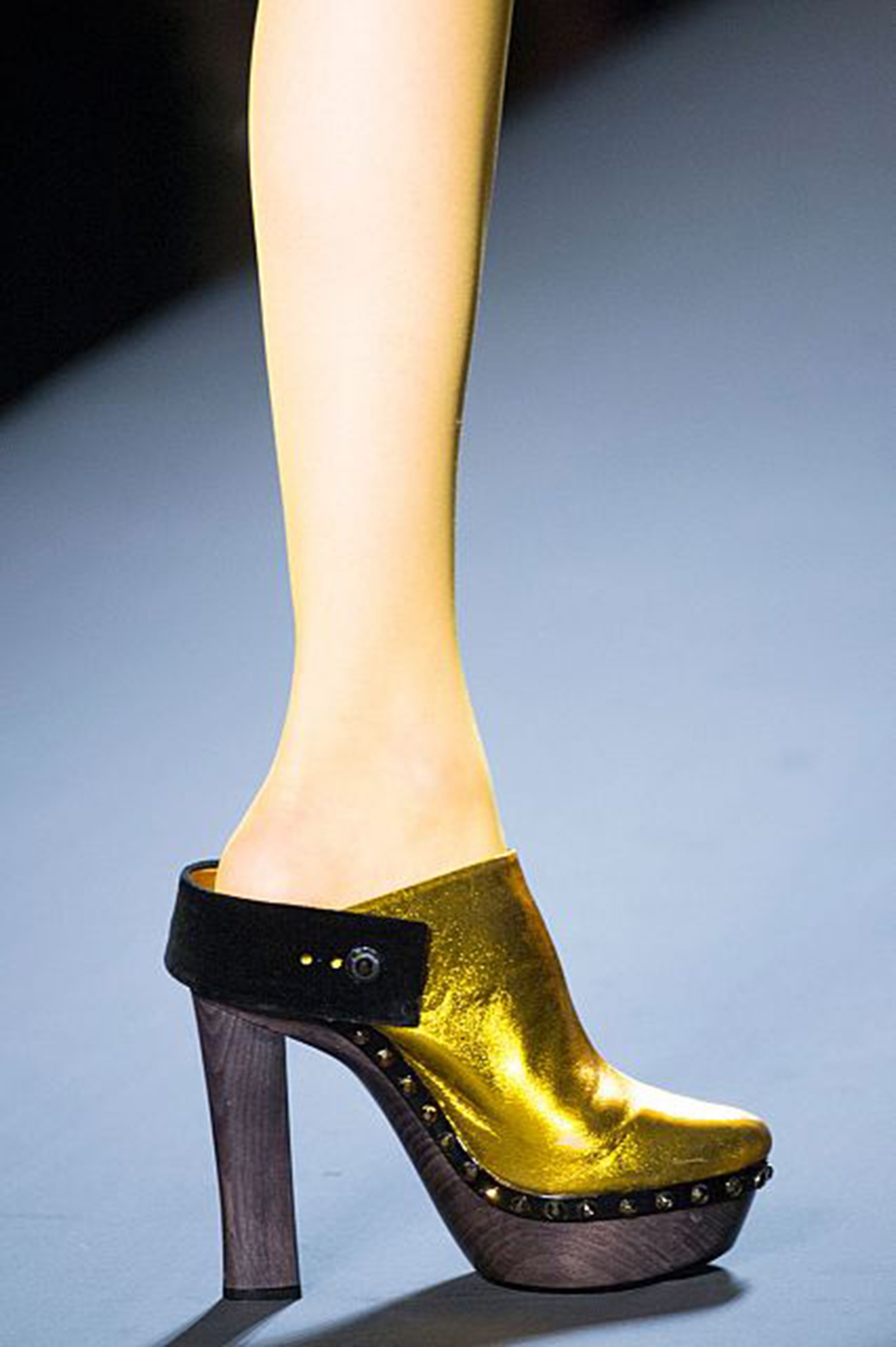 Zoom in: os melhores sapatos da alta-costura de inverno 2016 | Moda | Vogue