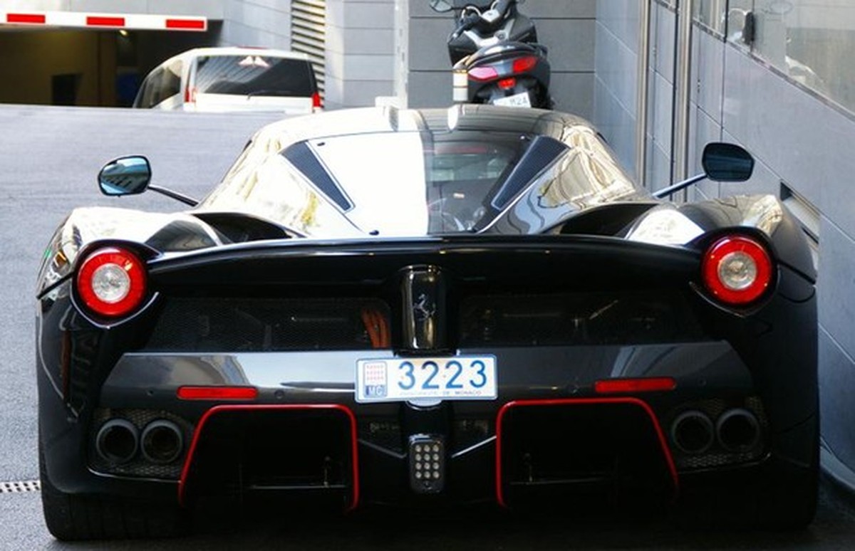 LaFerrari de Felipe Massa é flagrada | Carros | autoesporte