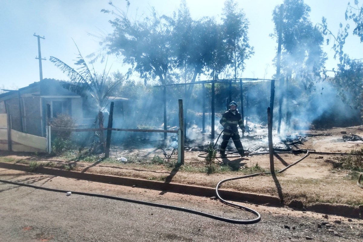 Homem é Preso Suspeito De Agredir Vizinho E Atear Fogo Em Casa Em Avaré
