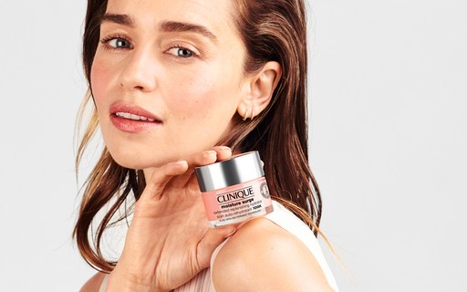 Emilia Clarke é o rosto do novo Moisture Surge 100 horas da Clinique ...