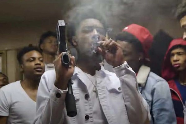 Rapper é preso após esquecer arma em carro de aplicativo nos Estados ...