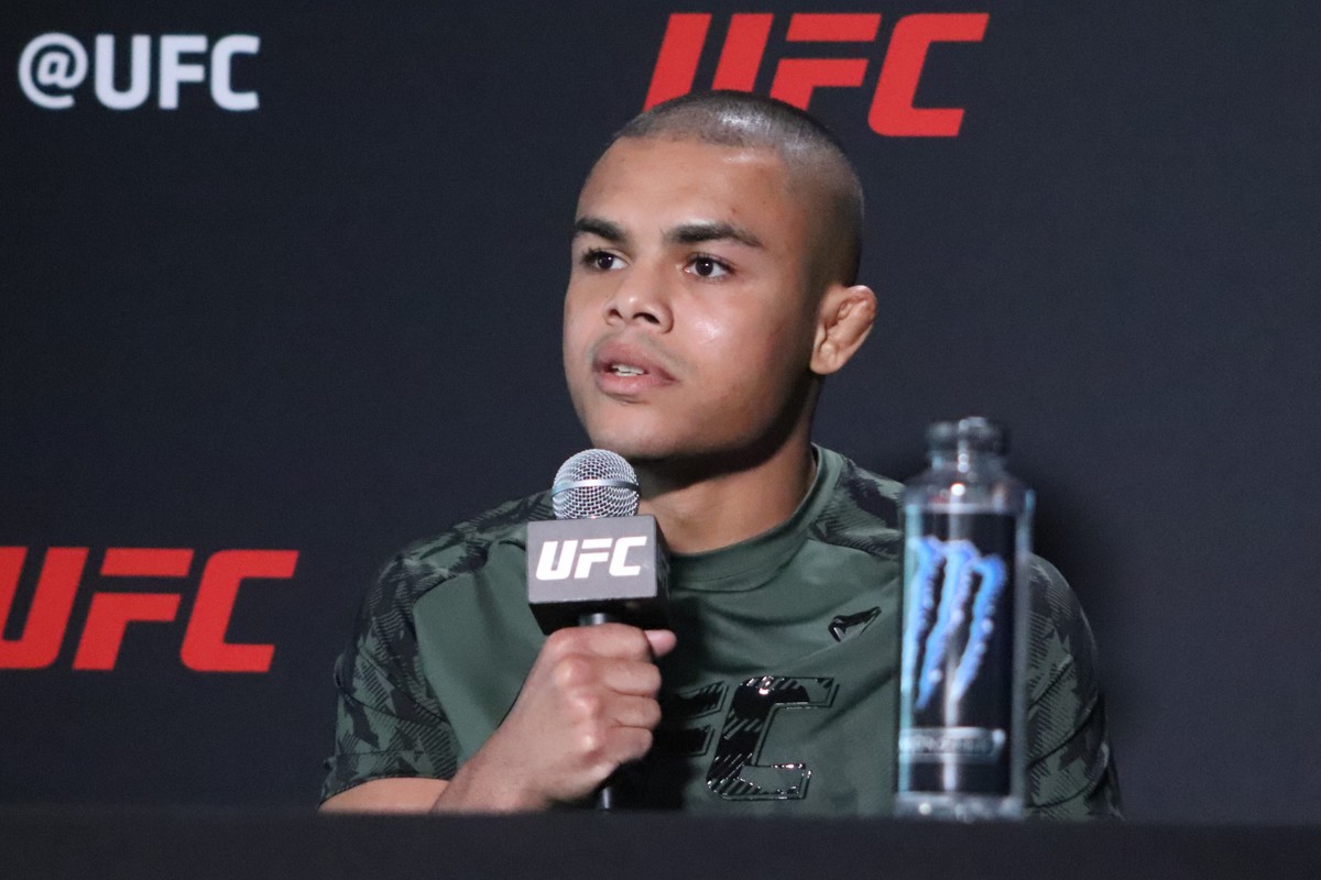 UFC: luta entre Nikolas Motta e Cameron VanCamp é cancelada | combate | ge