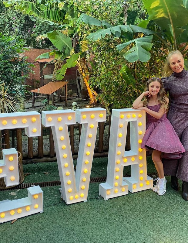 Eva Huck completa 10 anos e ganha festa inspirada na Broadway; fotos ...