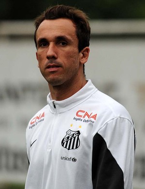 Thiago Ribeiro treina entre titulares e deve voltar contra a ...