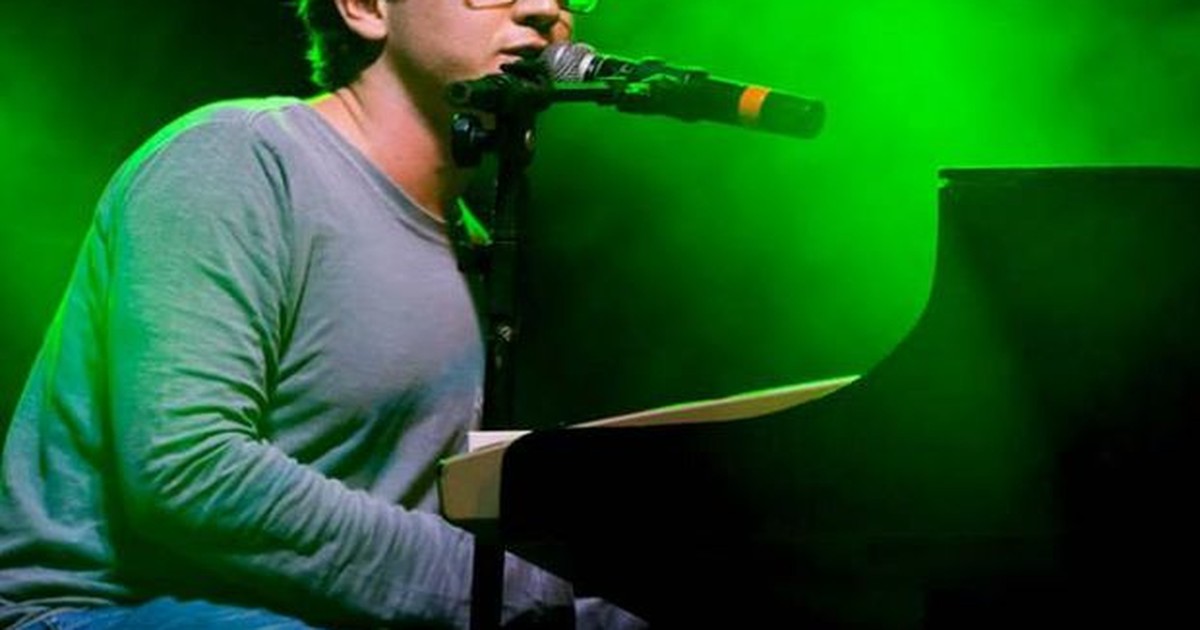G1 - Cantor e pianista João Ventura apresenta ‘Noite Brasileira’ em SE ...