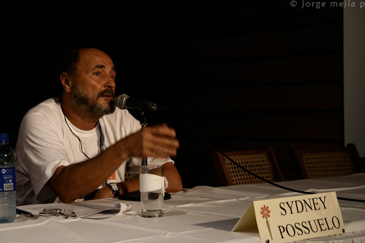 Sydney Possuelo, ex-presidente da Funai e ativista, devolve medalha do ...