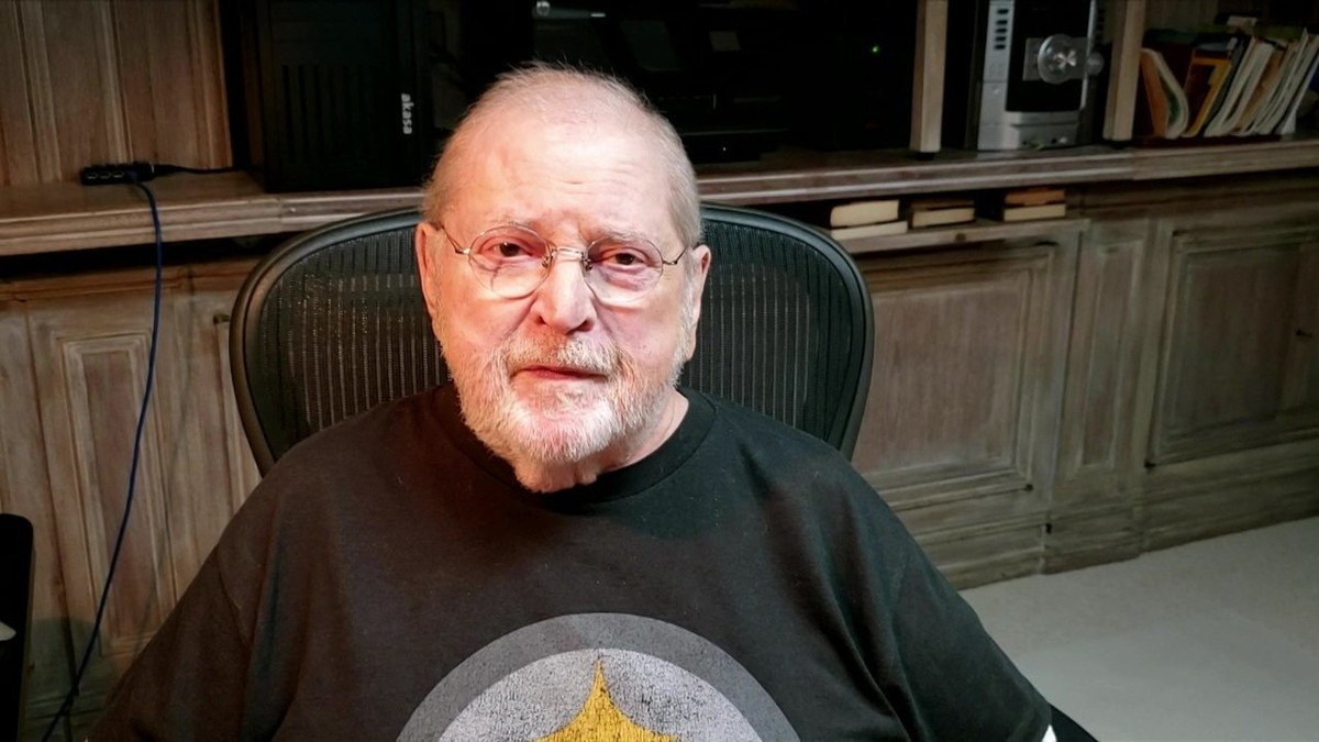 André Rizek se emociona ao lembrar da última entrevista de Jô Soares ...