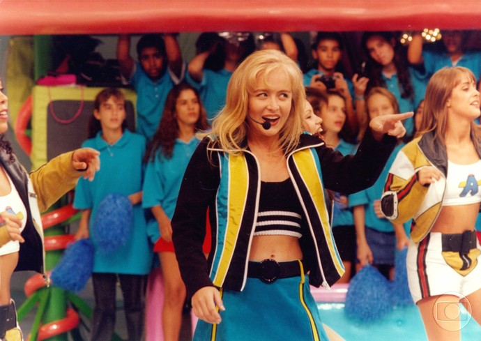 Angélica comemora 30 anos de carreira: vote nos seus momentos ...