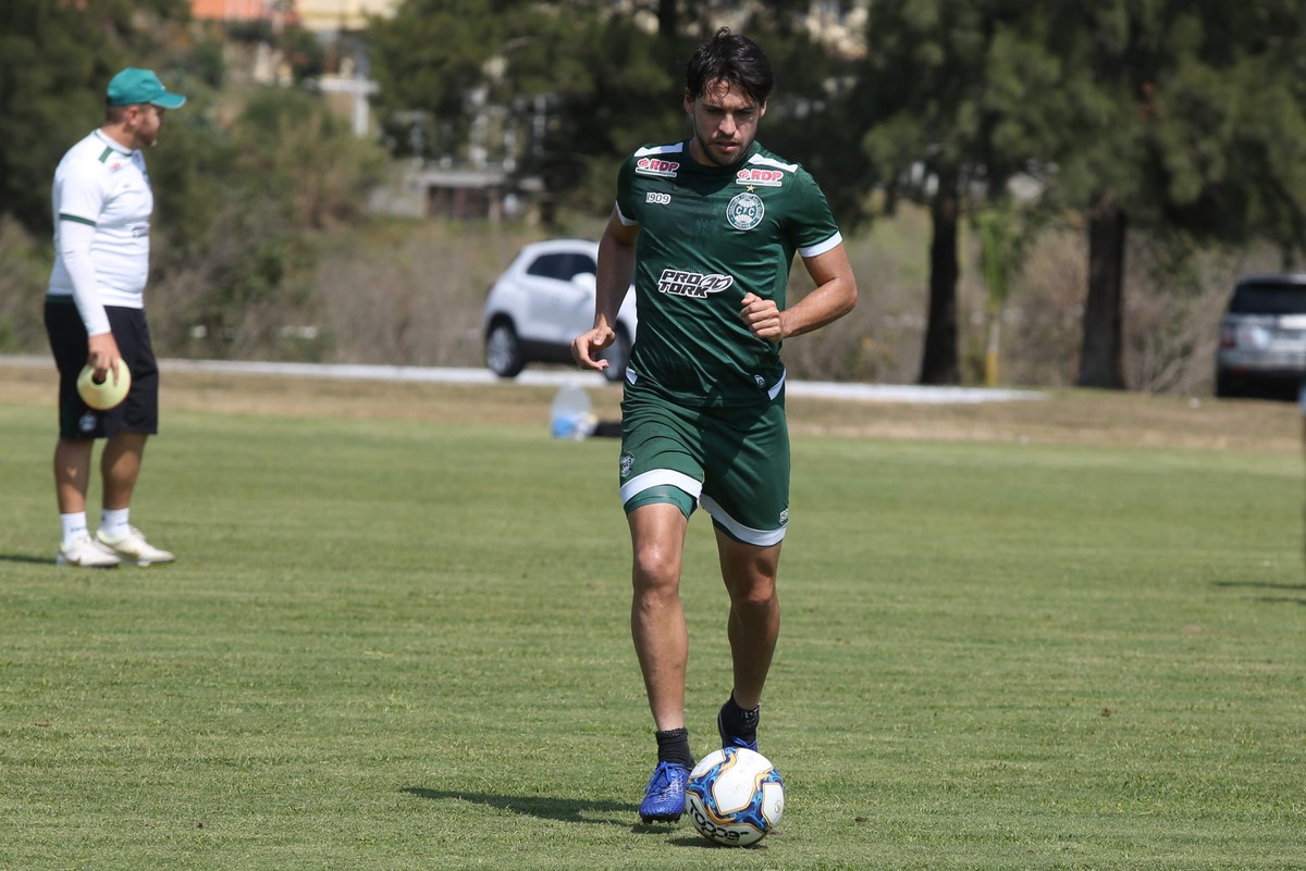 Operário-PR não chega a acordo com o lateral Felipe Mattioni e desiste ...