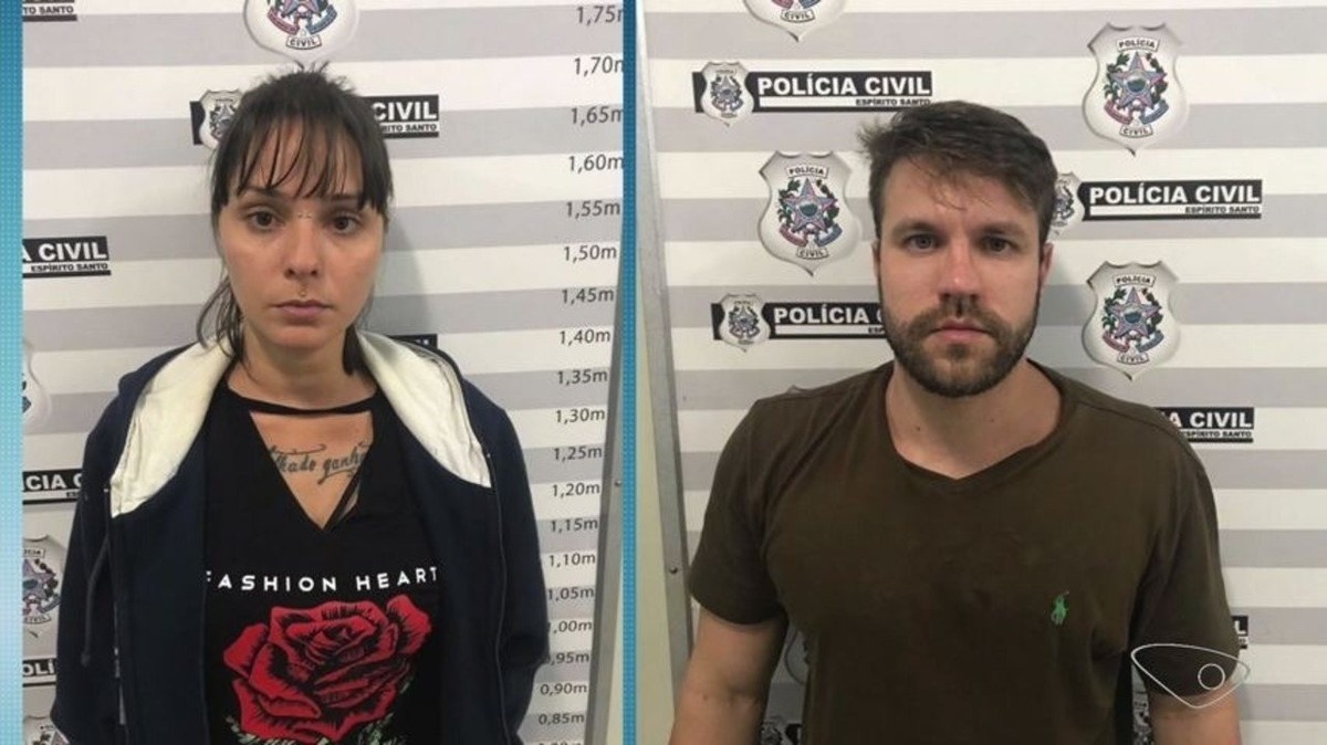 Casal Suspeito De Tráfico De Drogas é Preso Em Casa Em Vitória