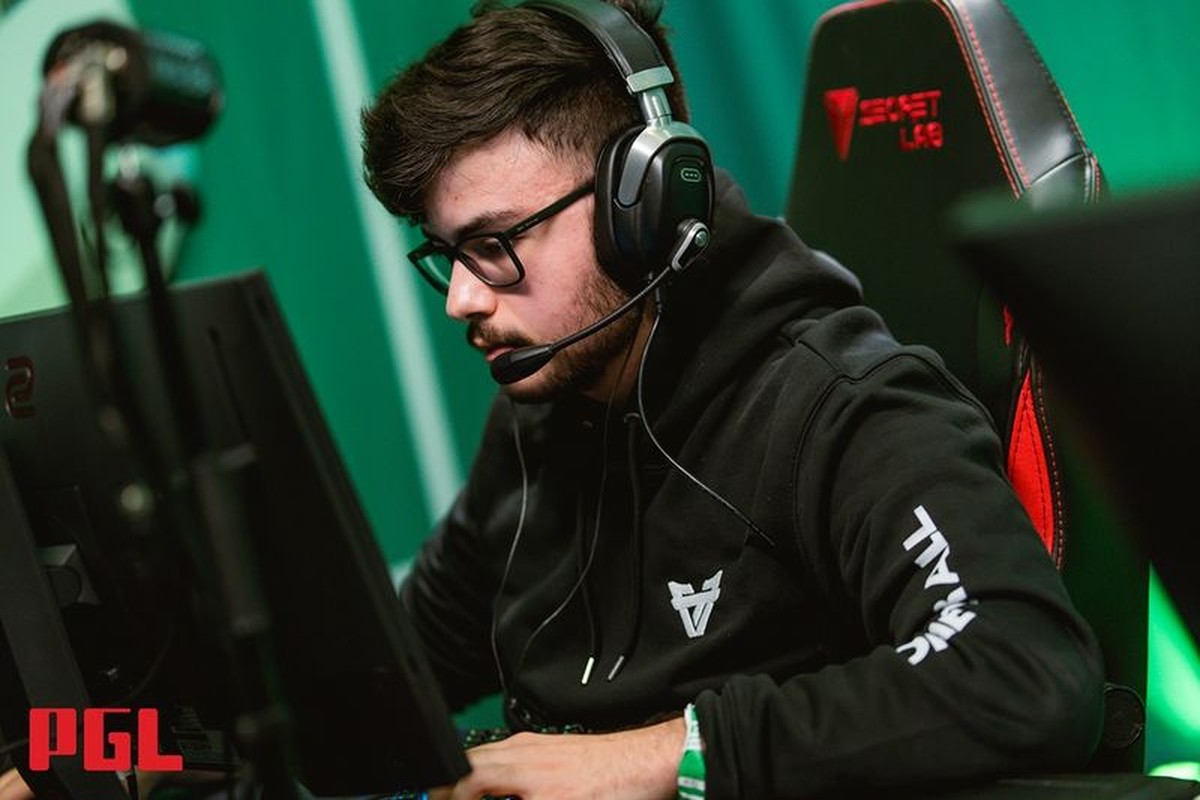 CS:GO: keiz vai para o banco da Team oNe | cs:go | ge