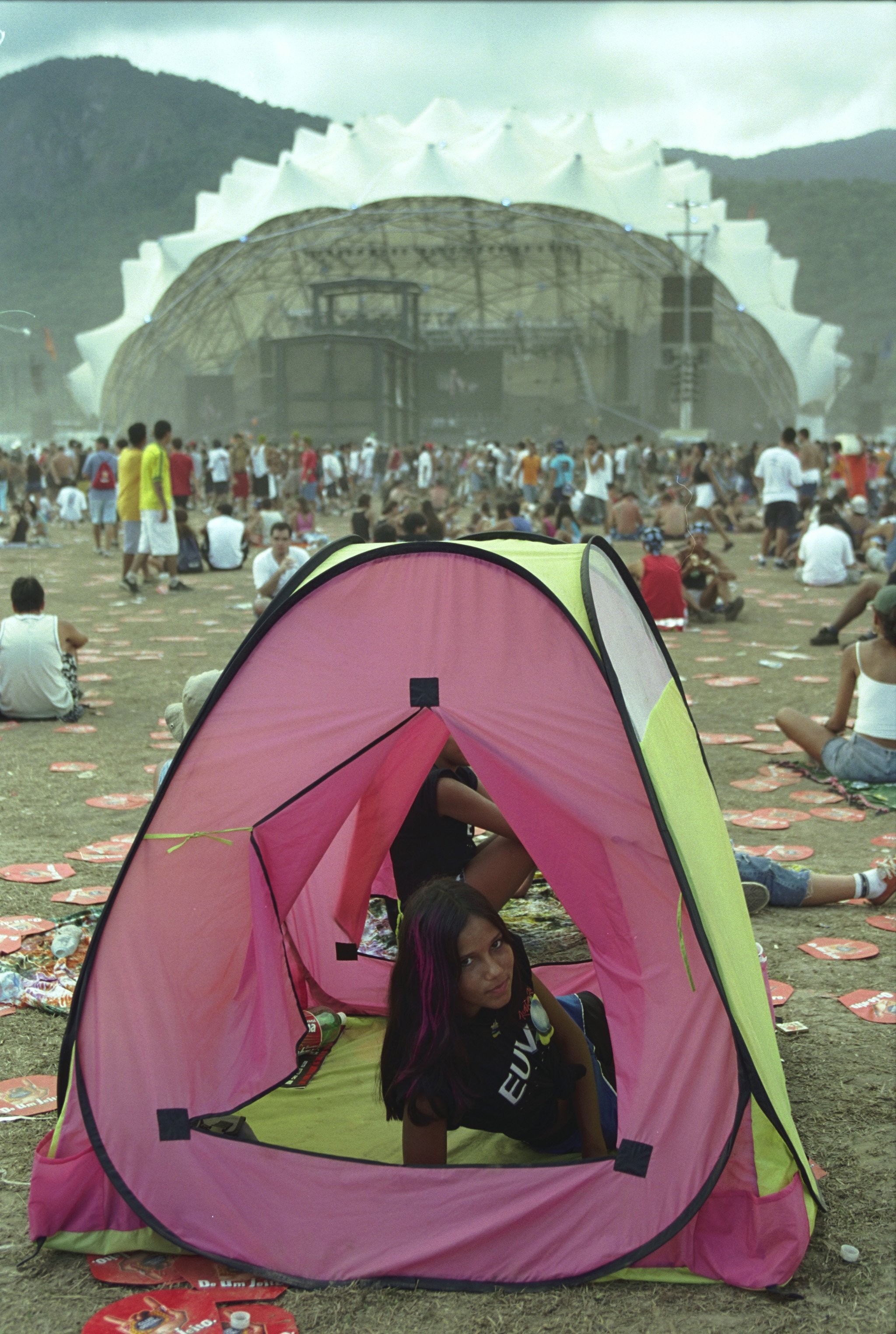 Você foi? Veja imagens do público durante as edições de 1991 e 2001 do ...