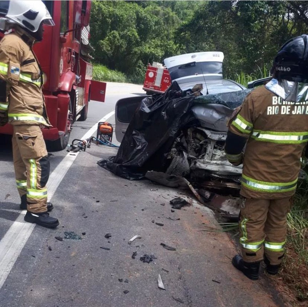 Mulher morre em acidente na RJ-145, em Barra do Piraí | Sul do Rio e Costa Verde | G1