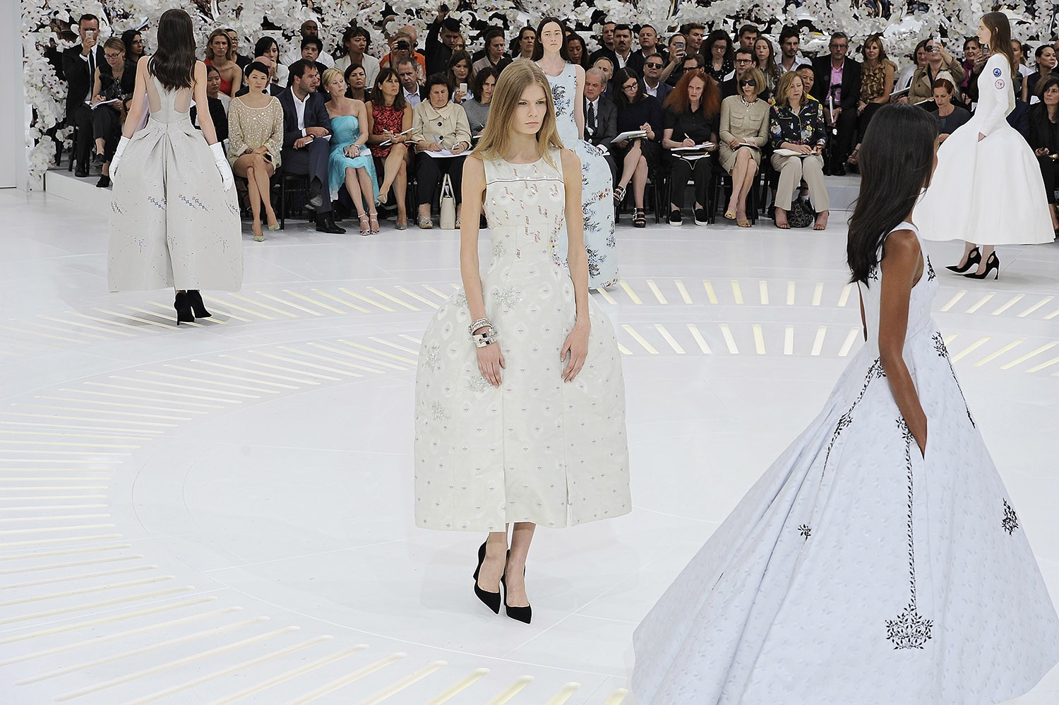 Raf Simons na Dior: uma retrospectiva | Moda | Vogue