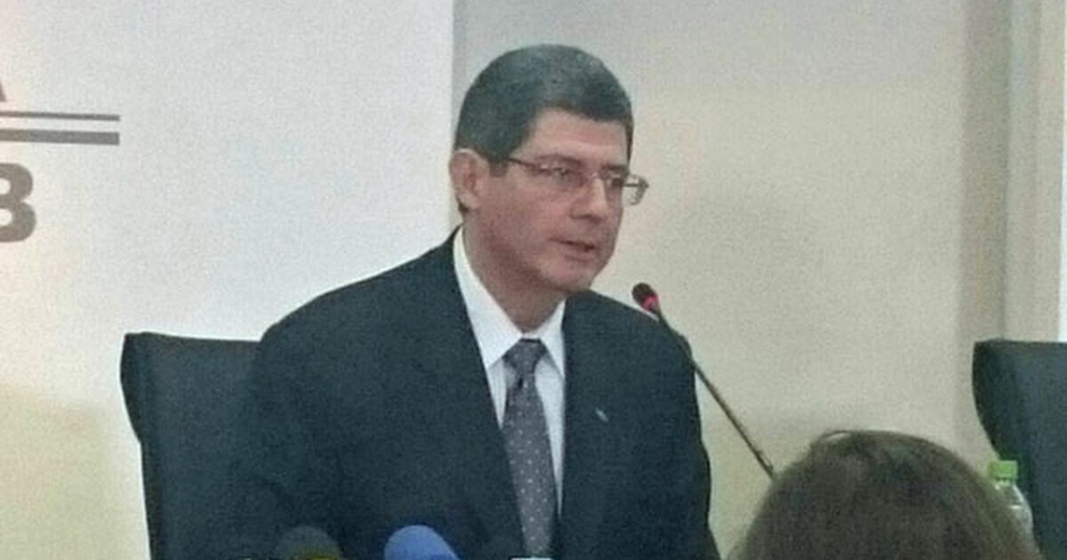 Economia - Processo de impeachment não atrapalha ajuste fiscal, diz Levy