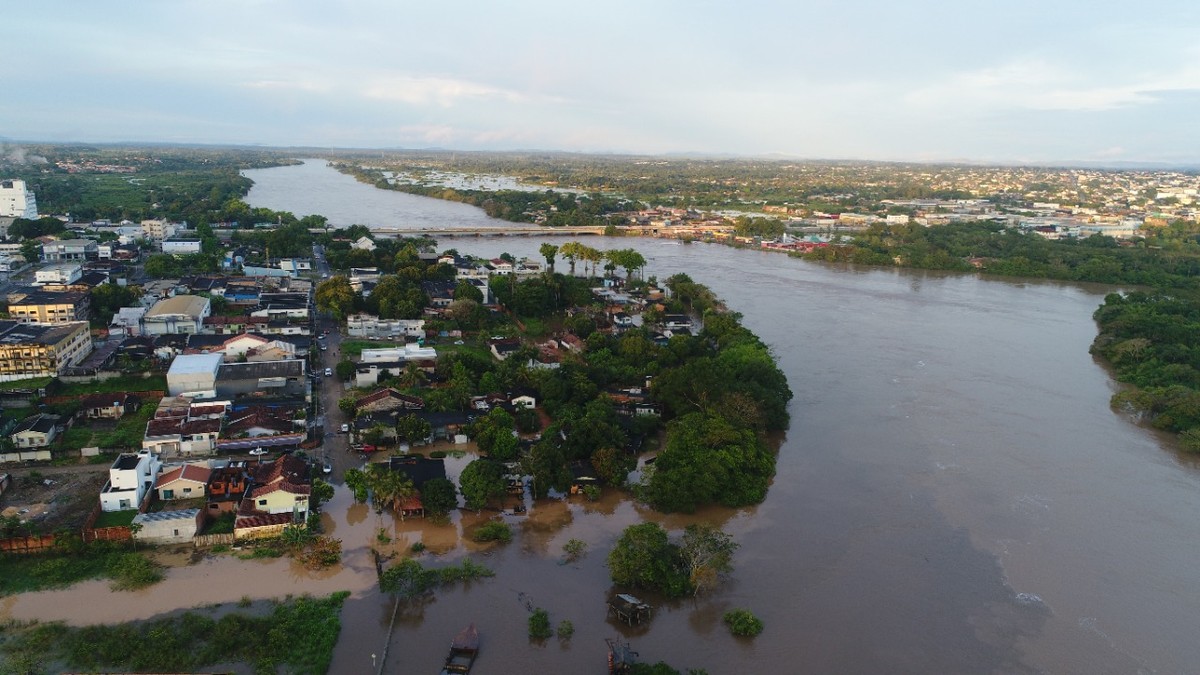Nível do Rio Machado atinge maior marca dos últimos 45 anos em Ji ...