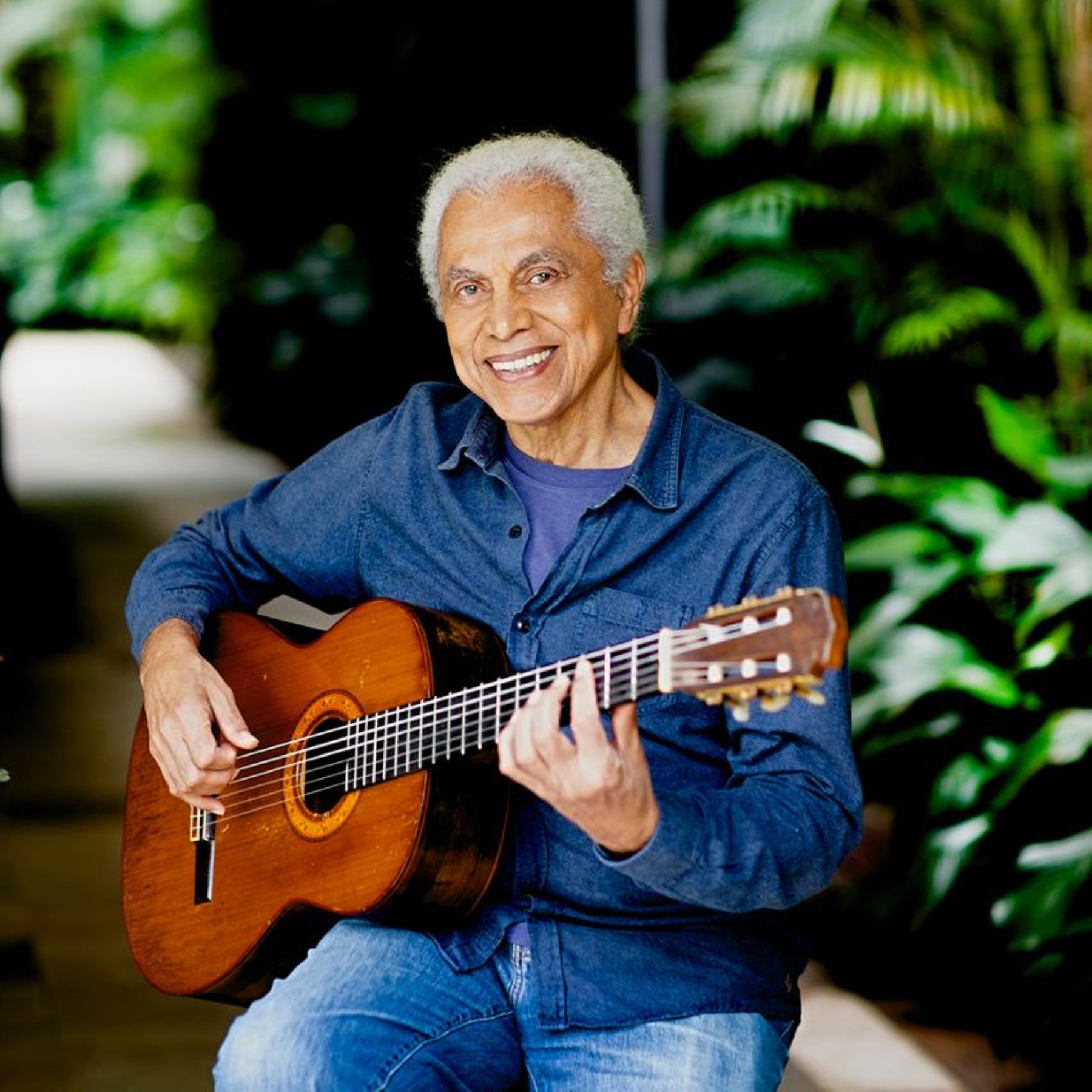 Paulinho da Viola chega aos 80 anos no ritmo sereno com que conduz o ...