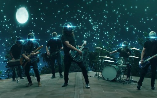 Dave Grohl declara paixão pela ufologia: "Sou um nerd de OVNIs há ...